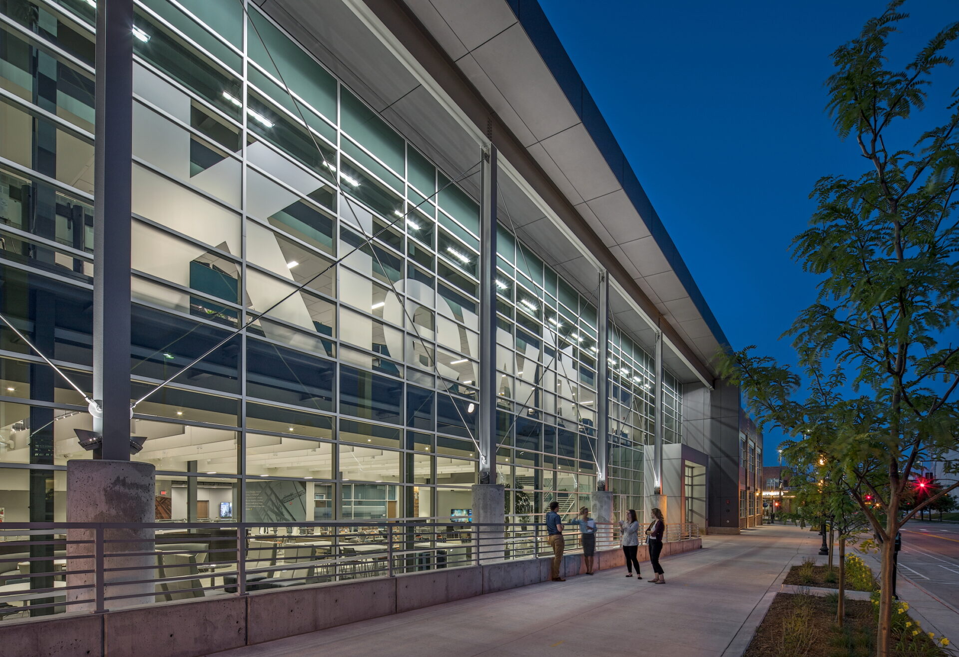 Kiewit Training & Innovation Center - Tune Facilities